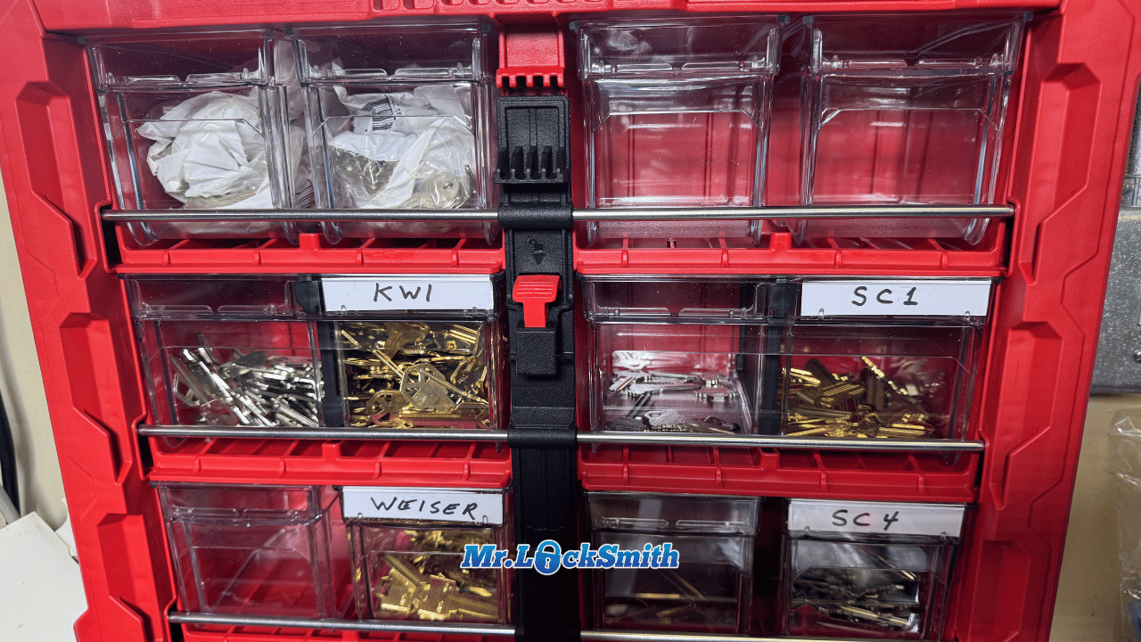 Milwaukee PACKOUT Tilt Bin Organizer - Ultimate Storage